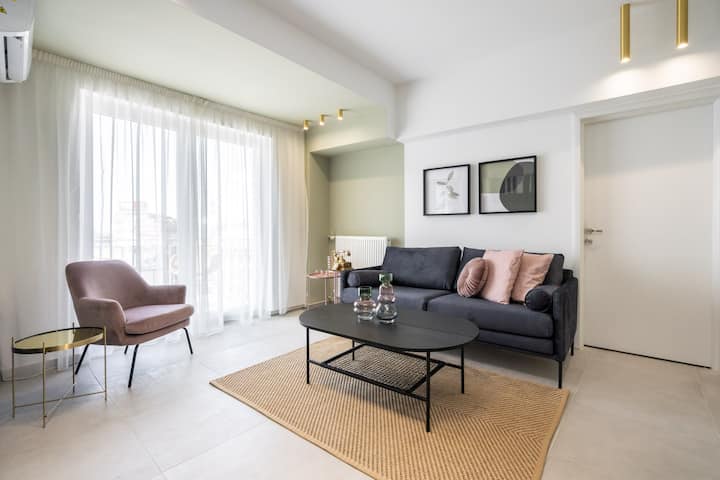 Ultracentral | Stylish Suite | 2 Bdrm - Bukarest