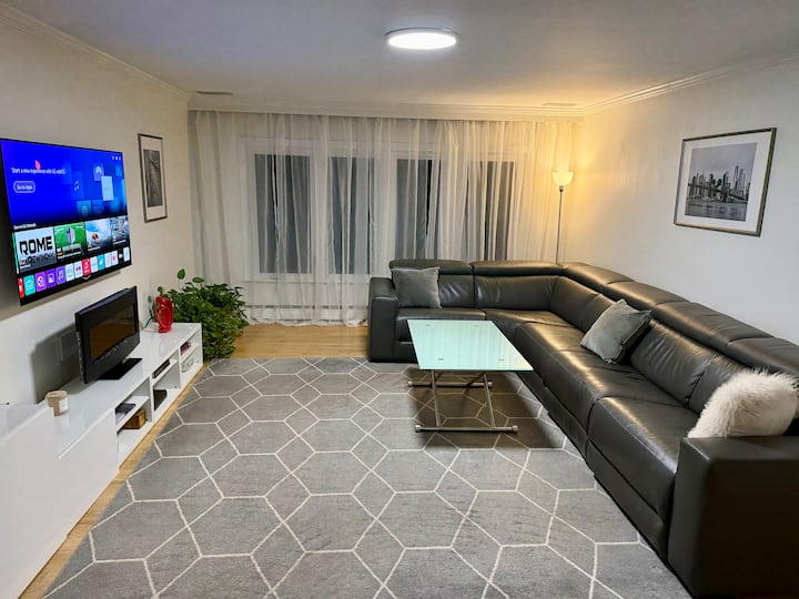 Comfortable Home Near Everything - Paterson, NJ