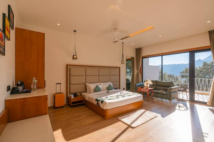 Lake-view Superior Room With Balcony - Nainital - Nainital