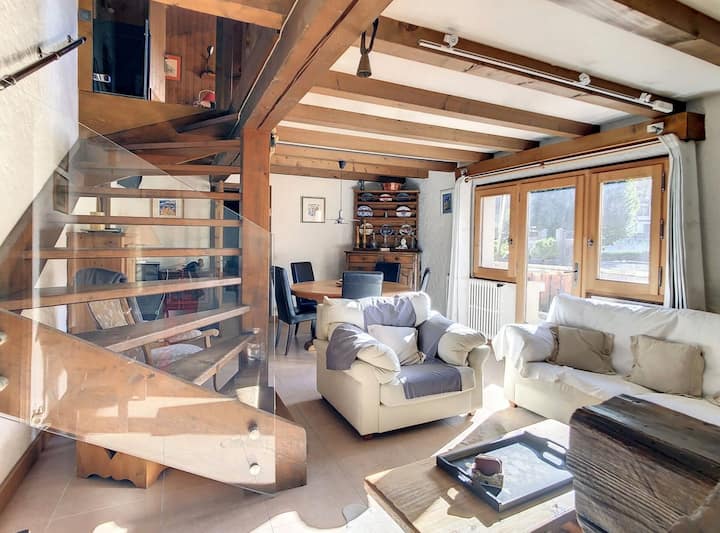 Duplex Chaleureux - Emplacement Idéal à Megève - Combloux