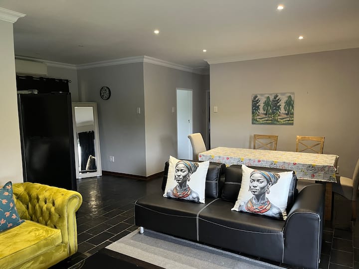 Two Bedroom
Cottage In Winston Park - Pinetown