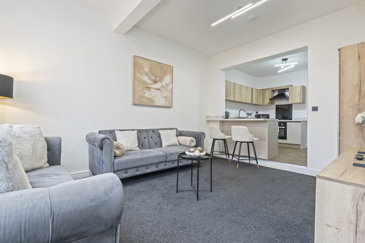 Vittoria St | Jewellery Quarter | Sleeps 10 | 2br - Birmingham