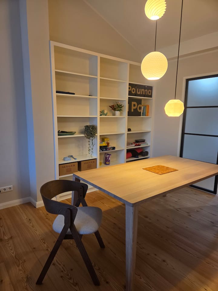 Schöne Dachgeschosswohnung Mit Katze - Potsdam