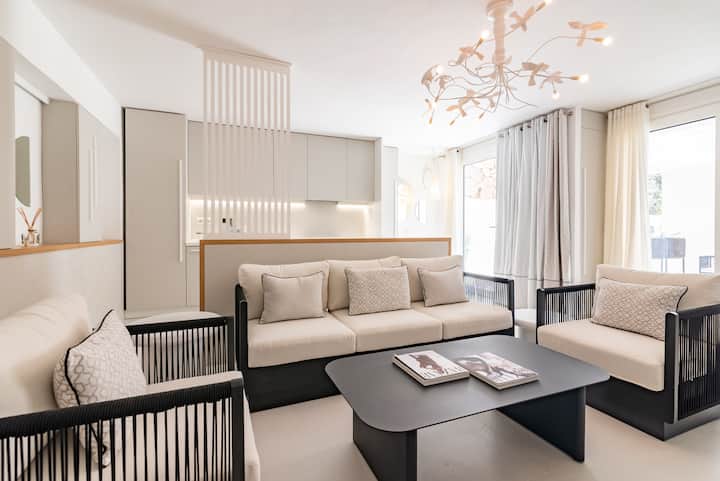 [Luxury Loft] Romantic Suite • Bathtub & Patio - Golfo Aranci