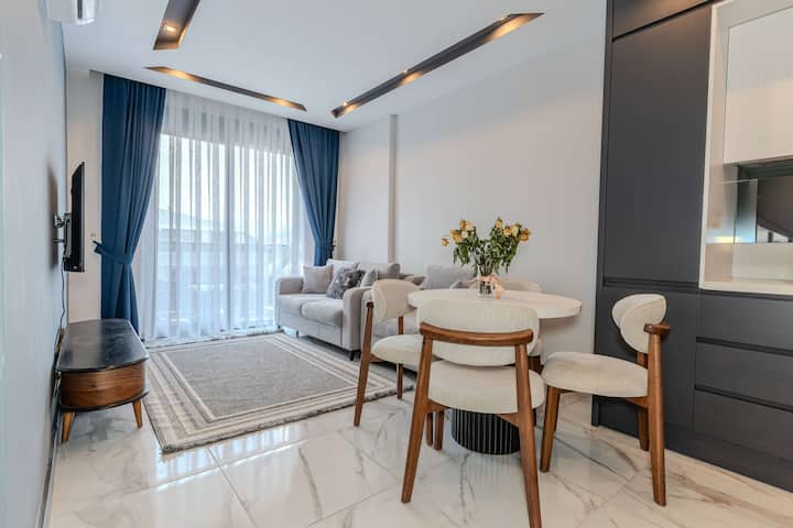 Mahmutlar’da Manzaralı 1+1 Daire–havuzlu & Sosyal - Mahmutlar