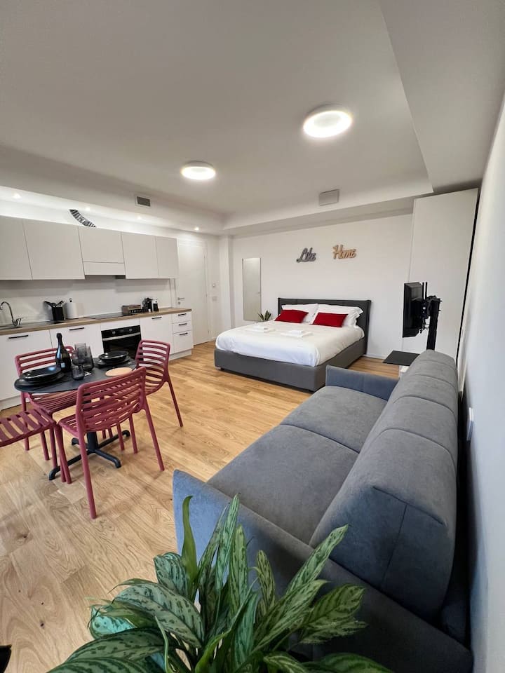 [Primeloft Gobetti] Exclusive Studio- 1/4 Ospiti - Ferrara