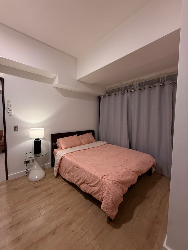 Prime City Stay • 24/7 Access • Modern Cozy Condo - Cebu