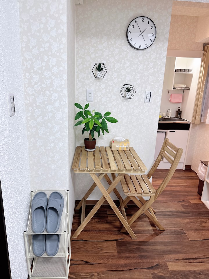 Katsu Hotel 大床房 地铁2分钟 关西机场/难波/心斋桥/梅田地铁直达 - Osaka
