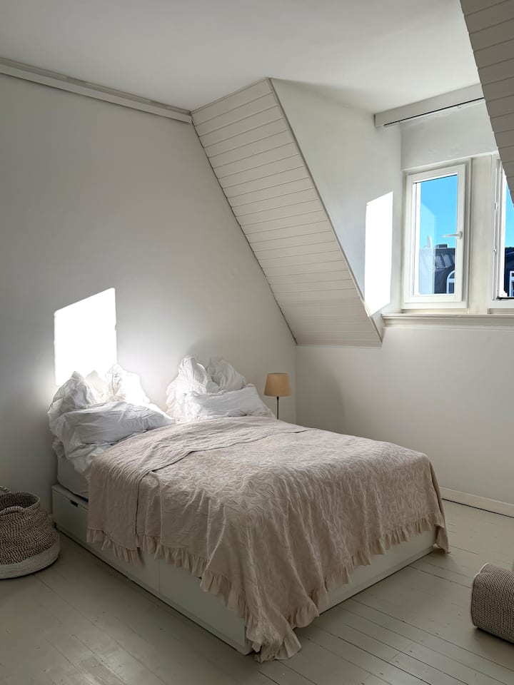 Klassische Künstlerwohnung Im Herzen Von München - München