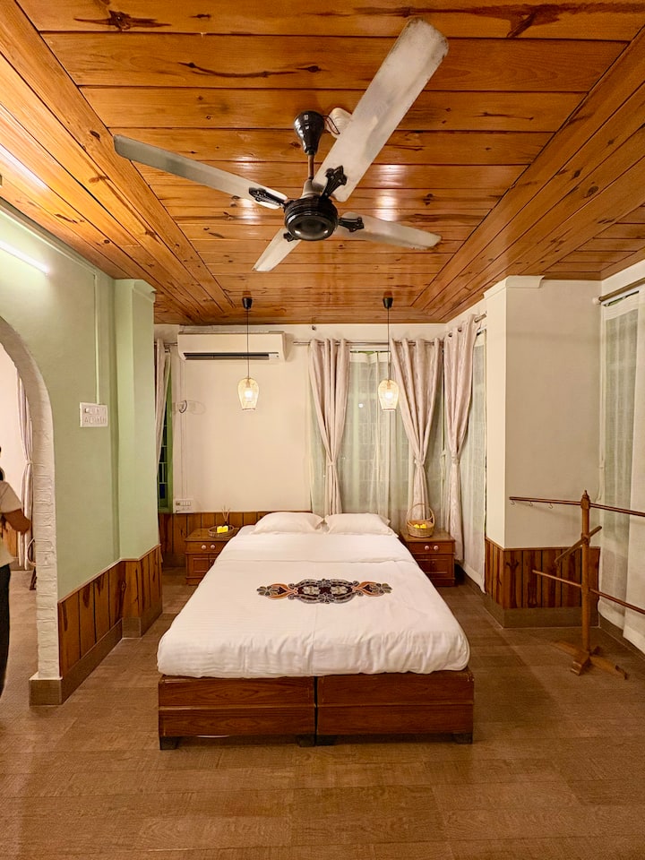 Aalay The Riverbank Homestay - Tezpur