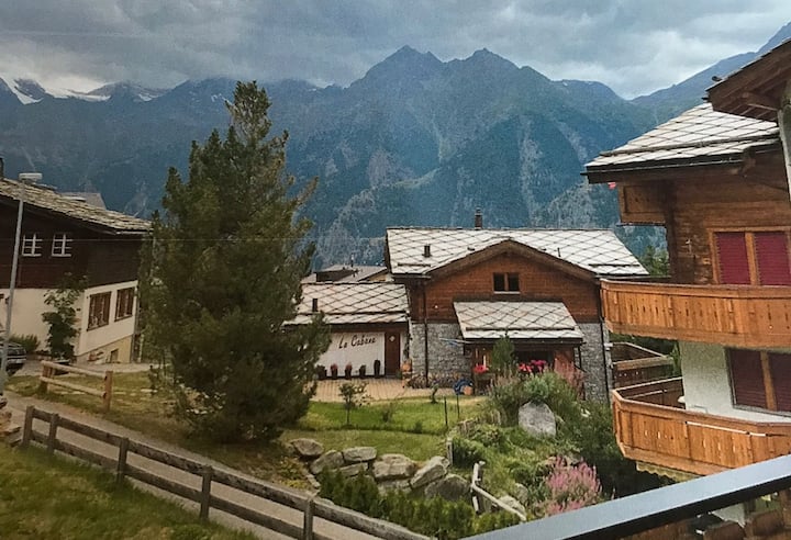 Herzblatt: Wo Herzen Freudensprünge Machen - Grächen