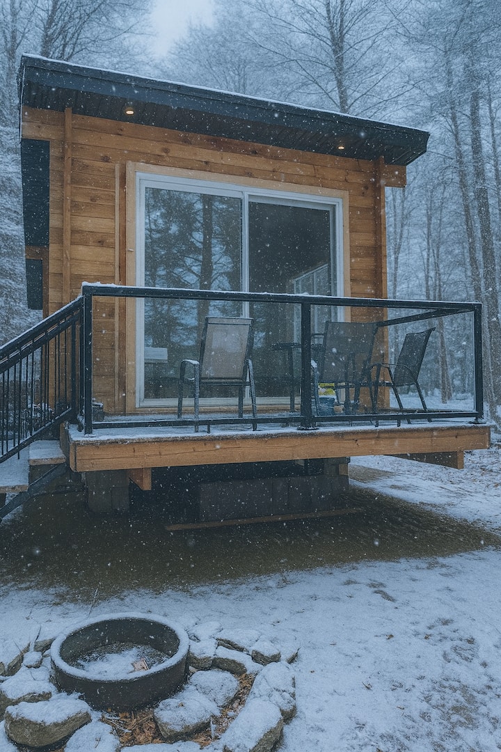 1 Bedroom Cabin #2 (Mlake) -