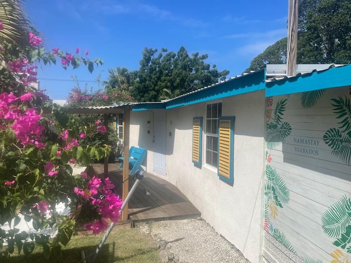 Namastay Barbados: 1bd Cottage Just 5 Mns To Beach - Bridgetown, Barbados
