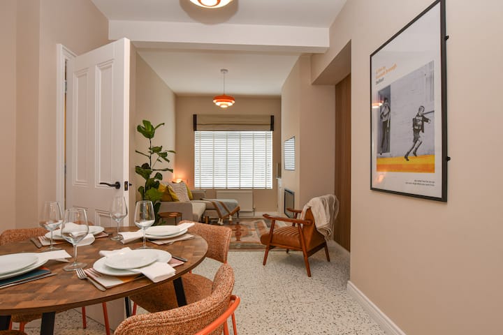 Stylish Two Bedroom House In The Heart Of Belfast - Belfast