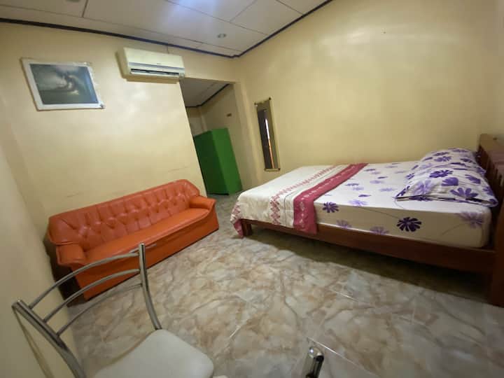 ห้องพักรายเดือนดีมอส - Warin Chamrap