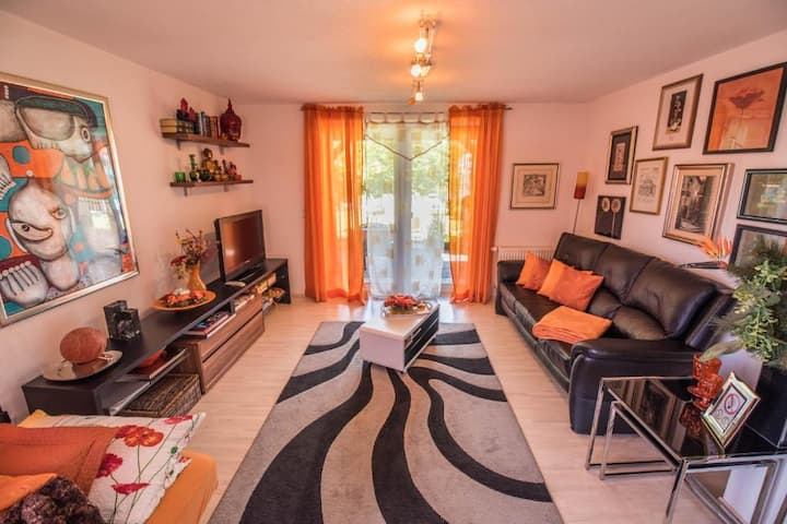 Apartment Mit 1 Schlafzimmer& Terrasse Moderne Art - Füssen