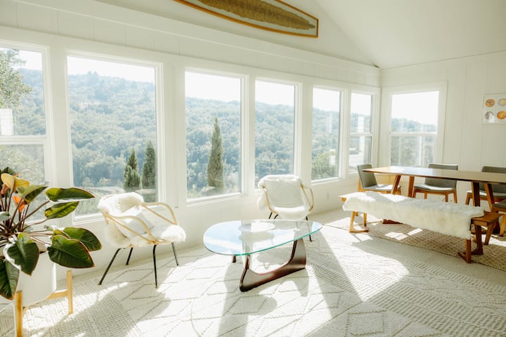 Luxury Retreat Near Russian River - Healdsburg, CA