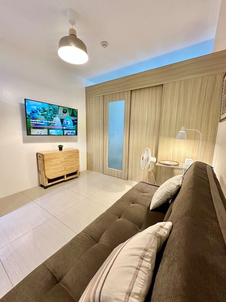 806| Moa Stay | Paid Parking | Netflix |Fast Wifi| - Metro Manila