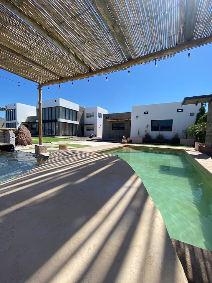 24 People 2 Houses 6 Bedrooms Pool/jacuzzi Palapa. - San Carlos Nuevo Guaymas