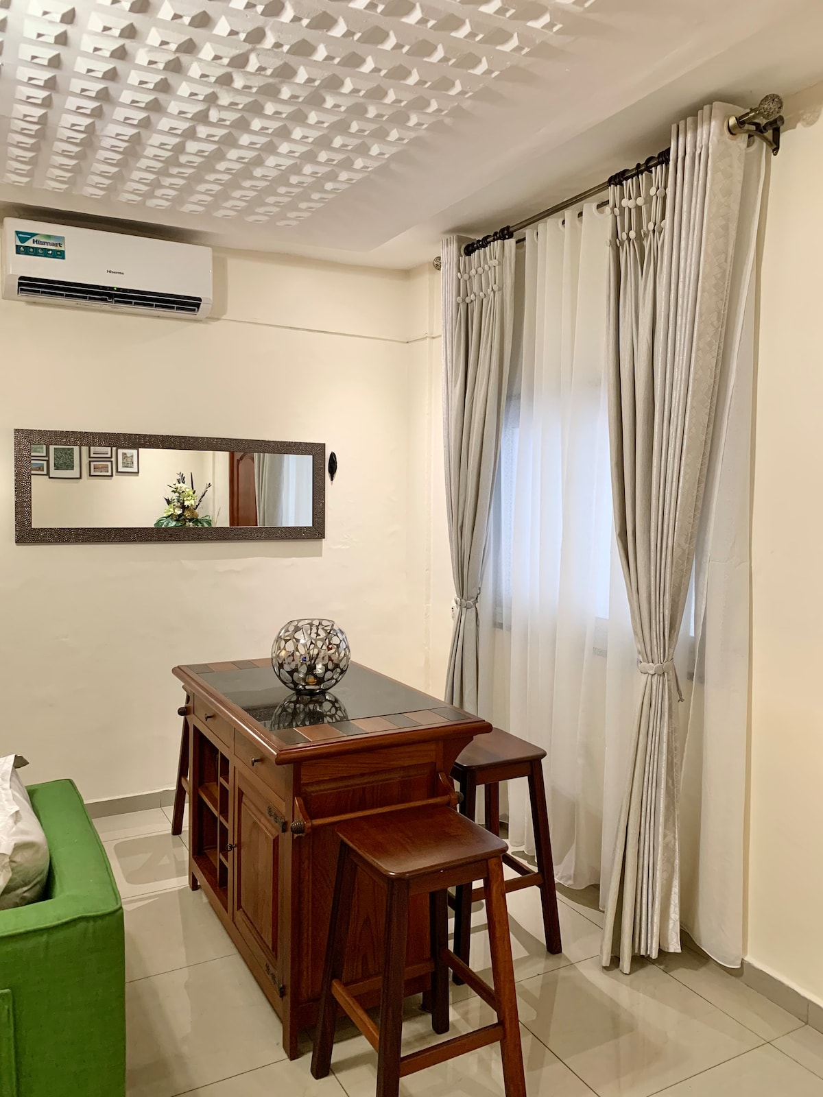 Furnished studio - Bonapriso - Flats for Rent in Douala, Littoral Region, Cameroon - Airbnb