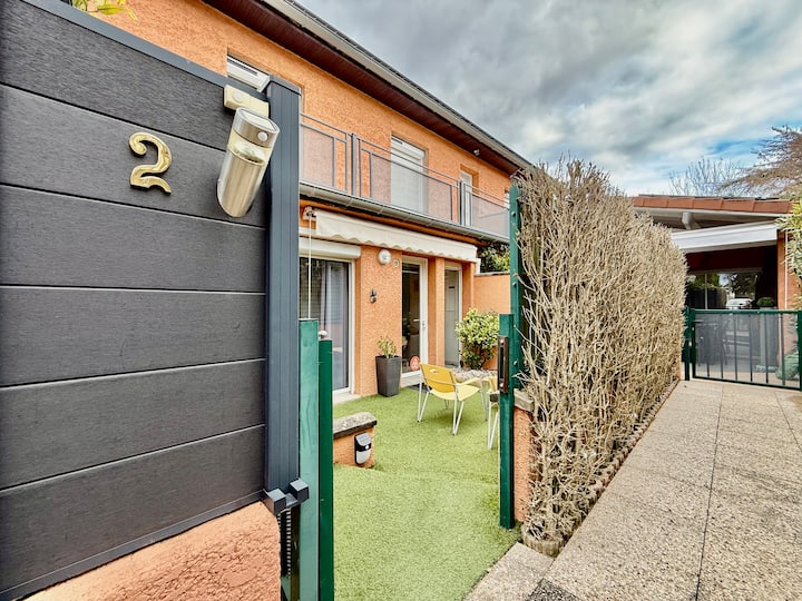 Logement T2 Rdc Avec Terrasse Et Parking Privatif… - L'Isle-d'Abeau