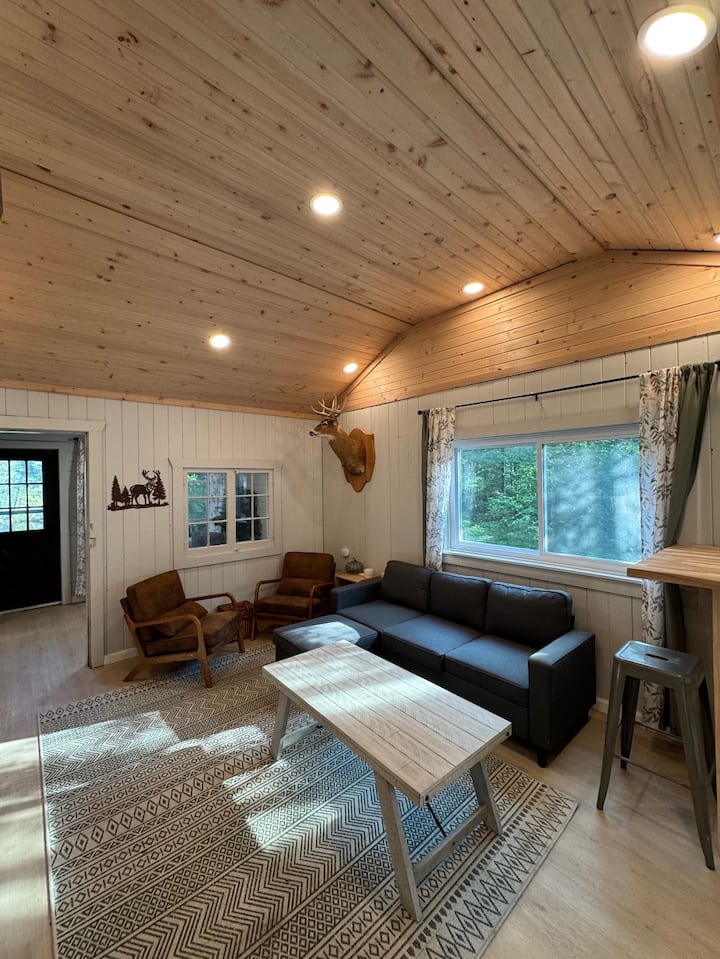 Riverside Nook At Fireside Lodge - Clear Lake State Park, Atlanta