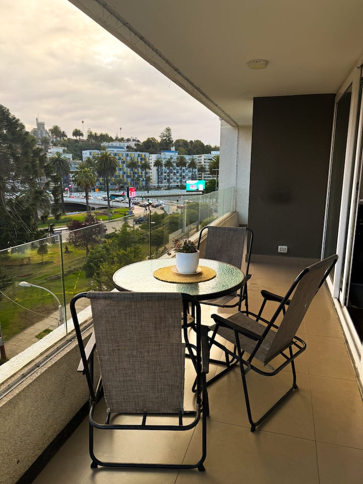 Cómodo Departamento A Pasos Del Borde Costero - Viña del Mar