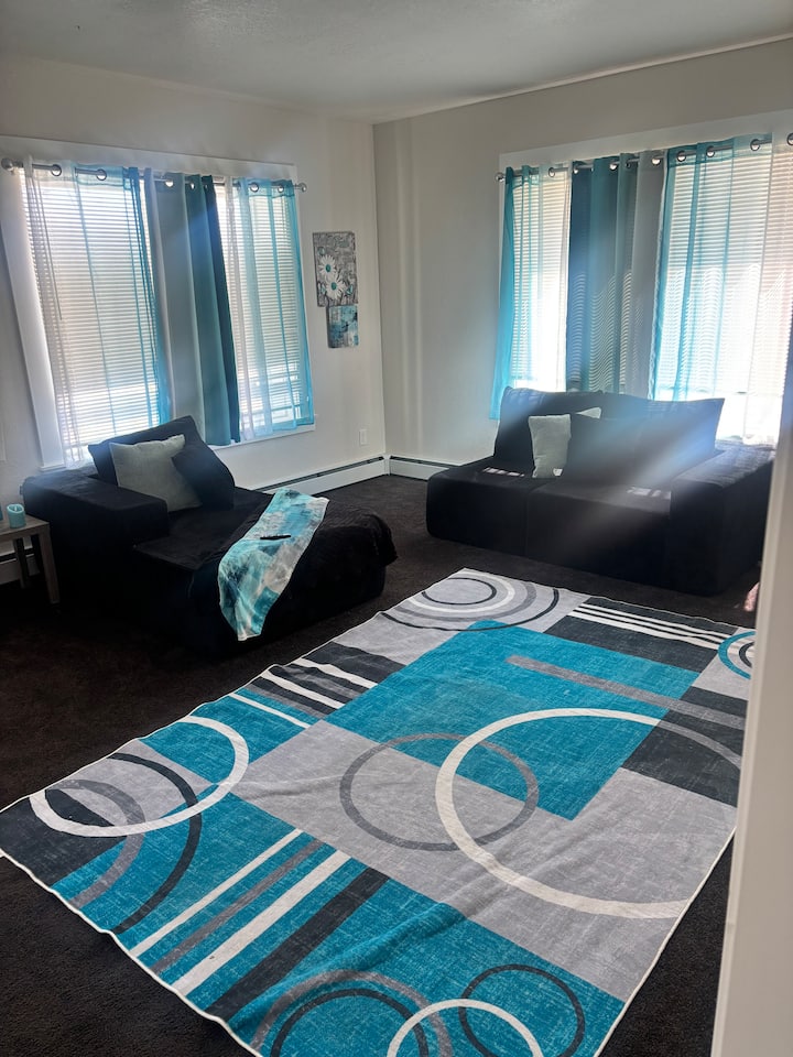 One Bedroom Apartment Located Downtown Milwaukee - Milwaukee, WI