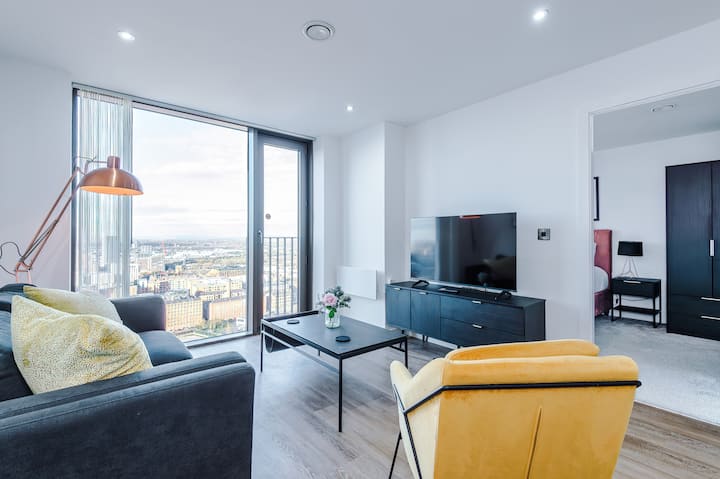 City View Apartment With Pool - Manchester
