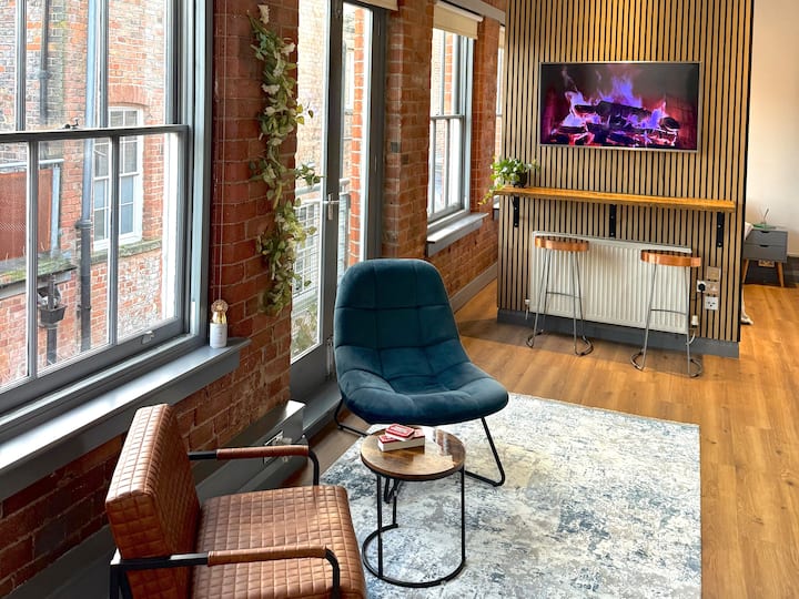 Stylish City Penthouse Getaway. - Nottingham