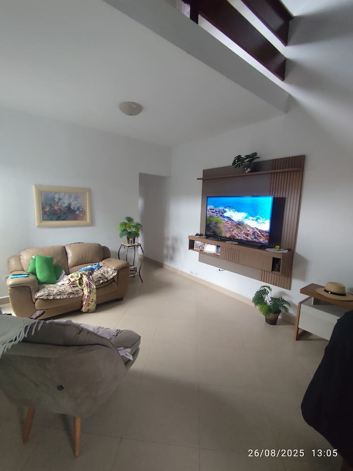 Casa Próx A Praia 950mts. Garagem P 2 Carros Peq - Peruíbe