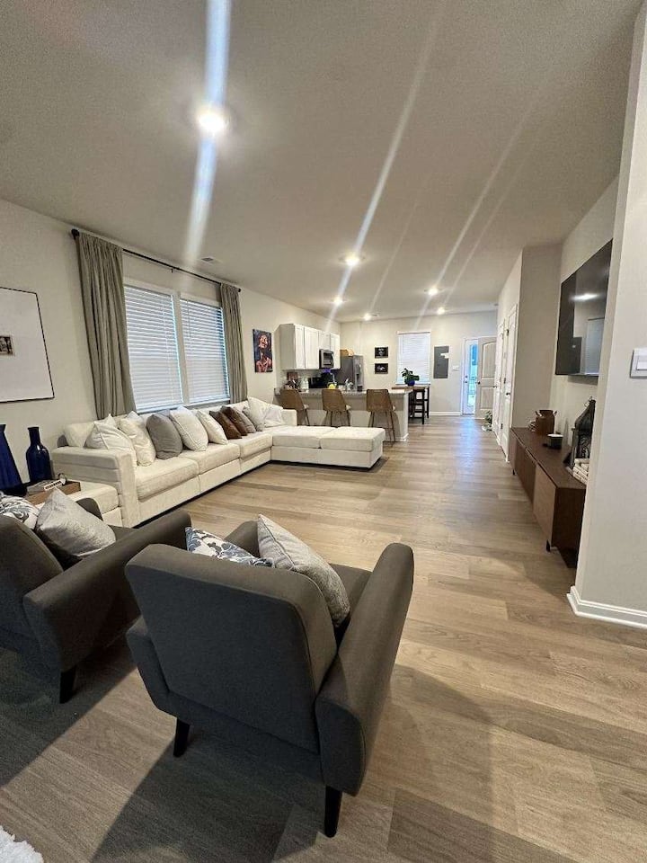 Milford House - Killens Pond State Park, Felton