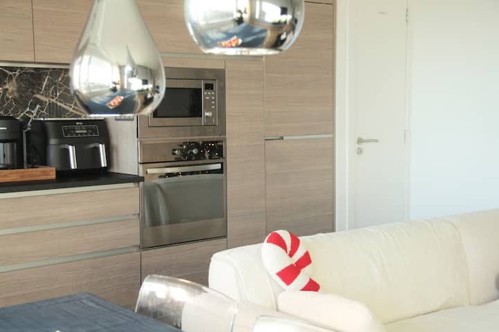 Cozy Atomium Stay - Asse