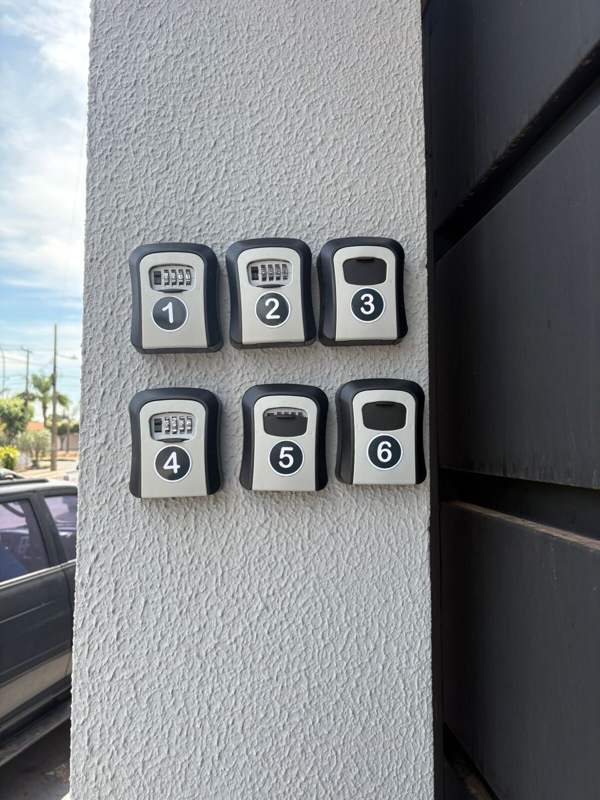 Spring guest house hotel - Bed and breakfasts for Rent in Água Boa ...