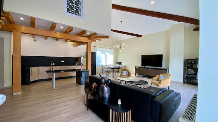 Loft Chaleureux & Design 8 Personnes - Remoulins