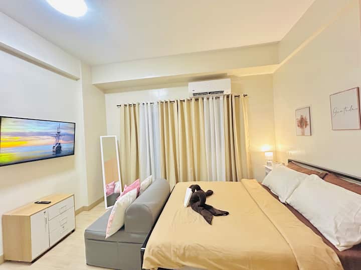 Comfy Studio Unit At Lafayette - Iloilo City - Iloilo City