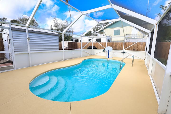 Siesta Cove - Satellite Beach