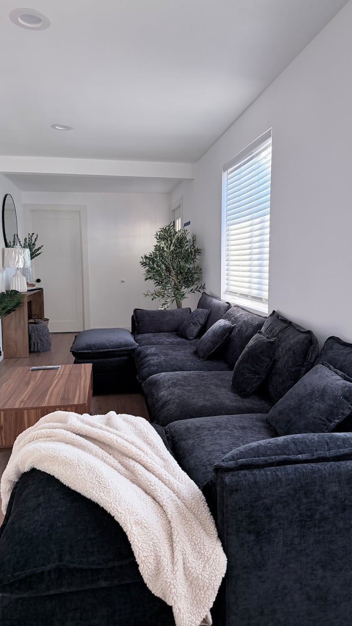 Private Remodeled Tacoma Stay Near To Tacoma Mall - Tacoma, WA