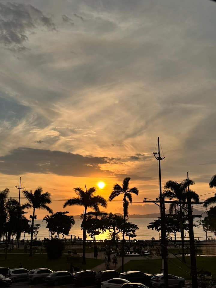Apartamento – Ponta Da Praia (Em Frente à Praia) - Santos, Brasil