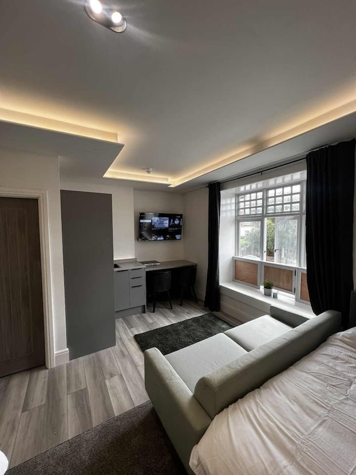 Resilets: Mood Studio 2 - Morpeth
