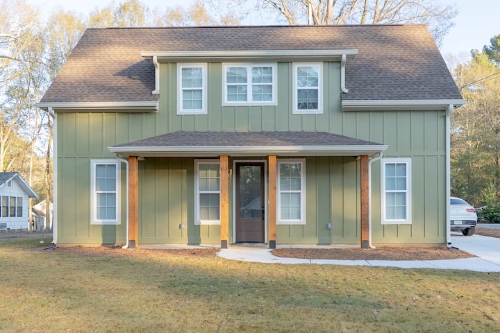 Cozy New 3br Home In Quiet Carrollton Neighborhood - Carrollton, GA