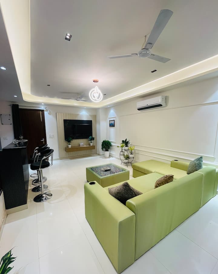 Ganga Vista By Gurvíì – 2bhk Luxury Retreat - Rishikesh