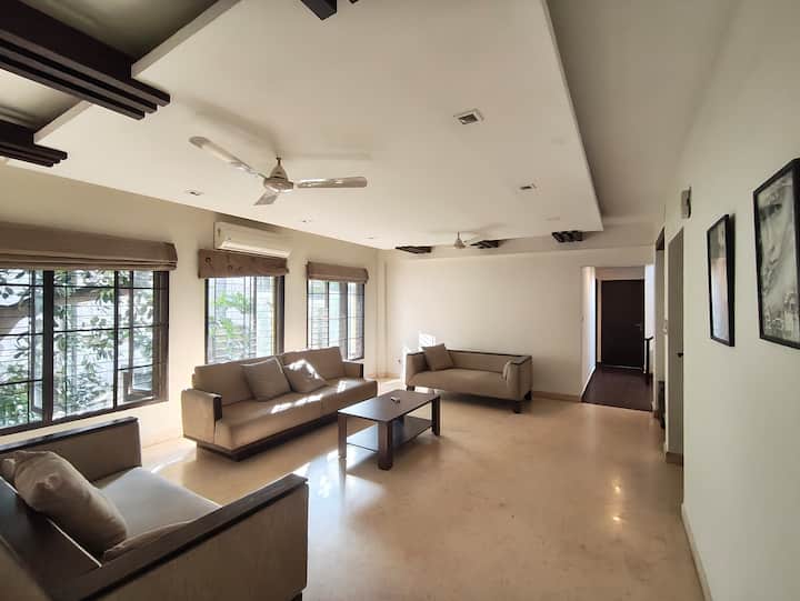 Top Floor Room W Balcony - Chennai