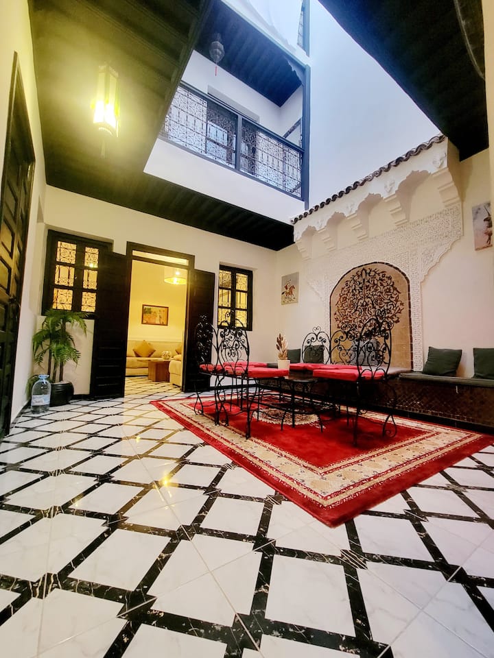 Riad Privé Spacieux-4 Rooms-royal Palace-rooftop. - Marrakech