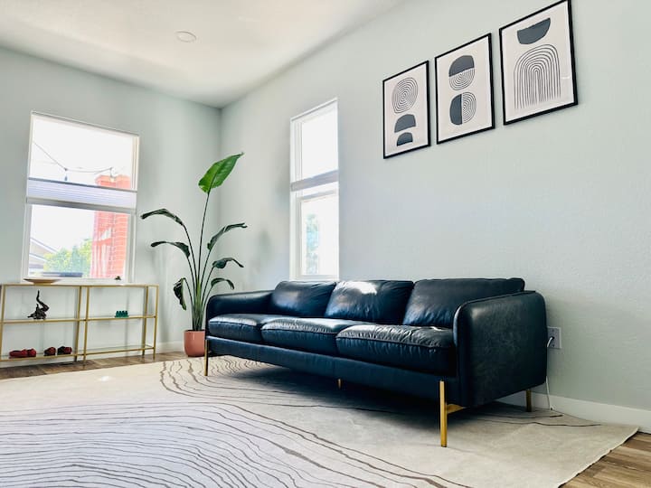 Central, Spacious Home In Rino - Denver