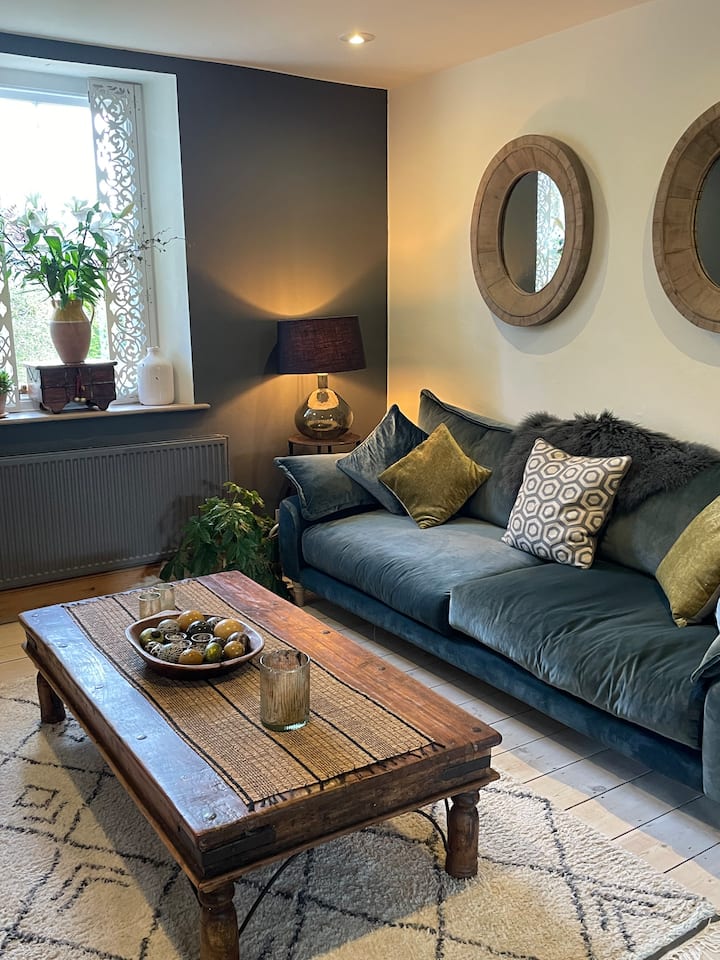 The Cotswolds, Light And Airy Double Room - Bibury