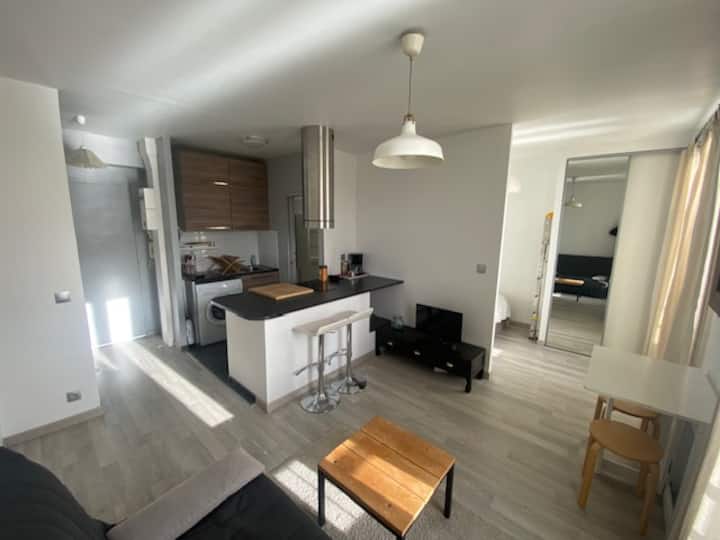 Centre Ville, Vue Dégagée Sur Bassin Du Commerce - Le Havre