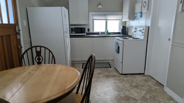 Backyard Cottage #6 - Port Elgin