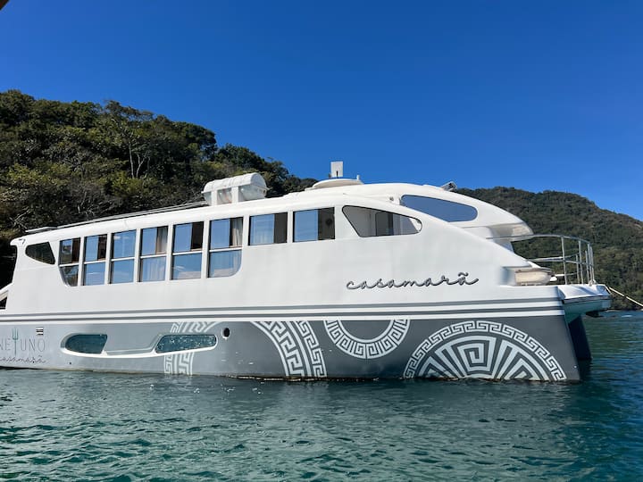 Casamarã Netuno Liveaboard - Angra dos Reis