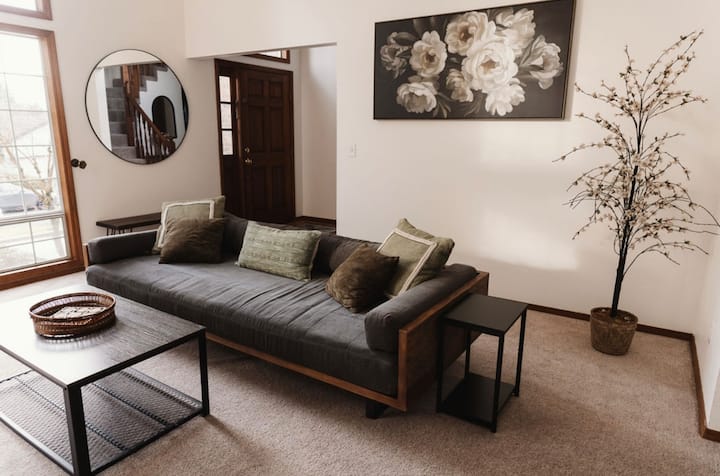 Happy Valley Haven - Oregon